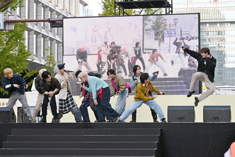 JO1が大阪・御堂筋に、沿道から大歓声「知ってますよね！？」 | Lmaga.jp