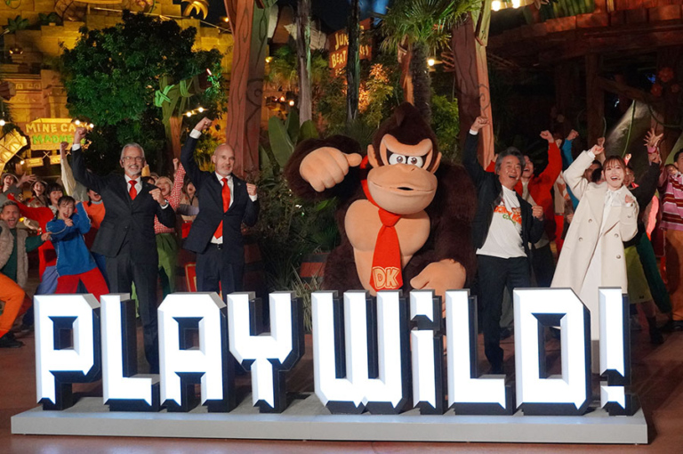 福原遥、ドンキーコングに大興奮「ハグまでしてもらちゃった」 | Lmaga.jp