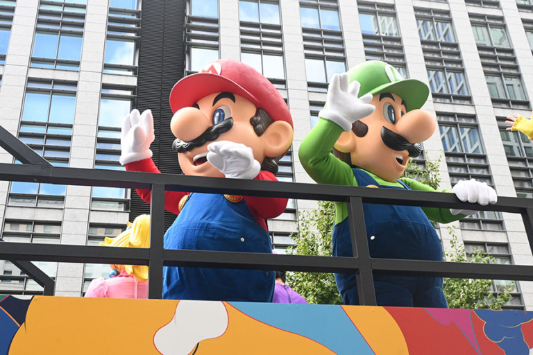 「号泣案件」御堂筋でUSJ歴代パレード蘇る、懐かしの楽曲にファン歓喜 | Lmaga.jp